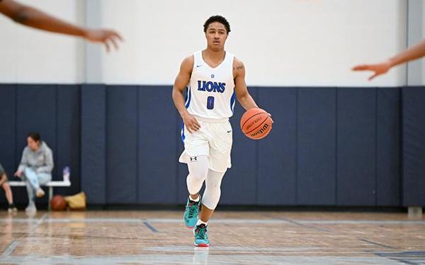 IV Pettit turns extra year at Phelps into Chestnut Hill commitment