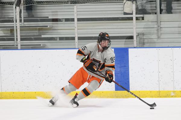 16AA Team Advances to AAHA Championship Weekend