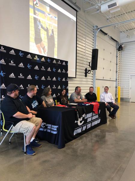 Hannah Cron Signs with Kentucky Christian University