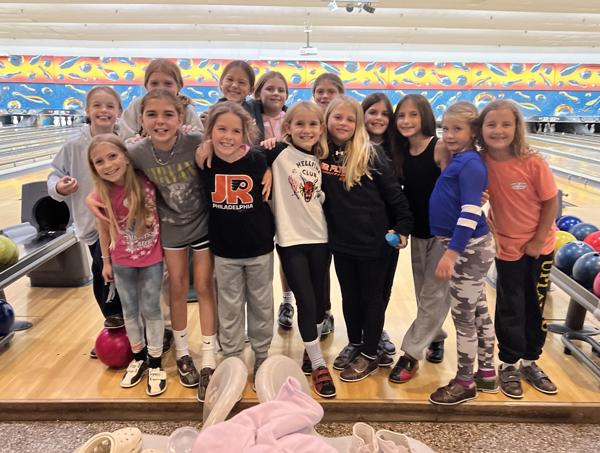 Jr Flyers 10A Girls Bond at the Alley