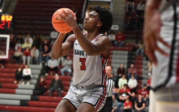 St. Joe's men survive Lafayette scare to pick up first win