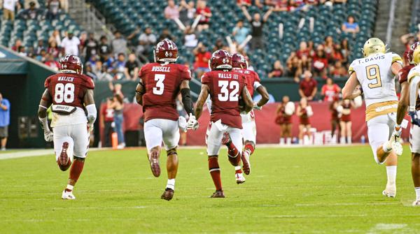 COLLEGE FOOTBALL: Benny Walls Leads Another Dominant Defensive Game in ...
