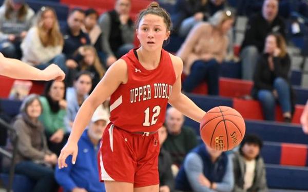 Upper Dublin's Megan Ngo off the board early to Fairleigh Dickinson