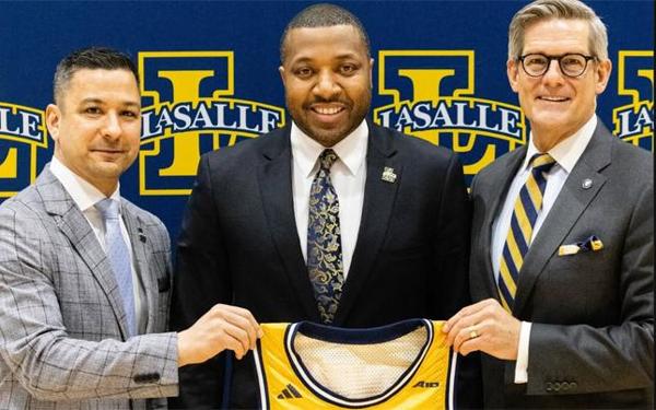 Darris Nichols takes over at La Salle to build from the ground up