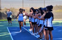 Girls Tennis