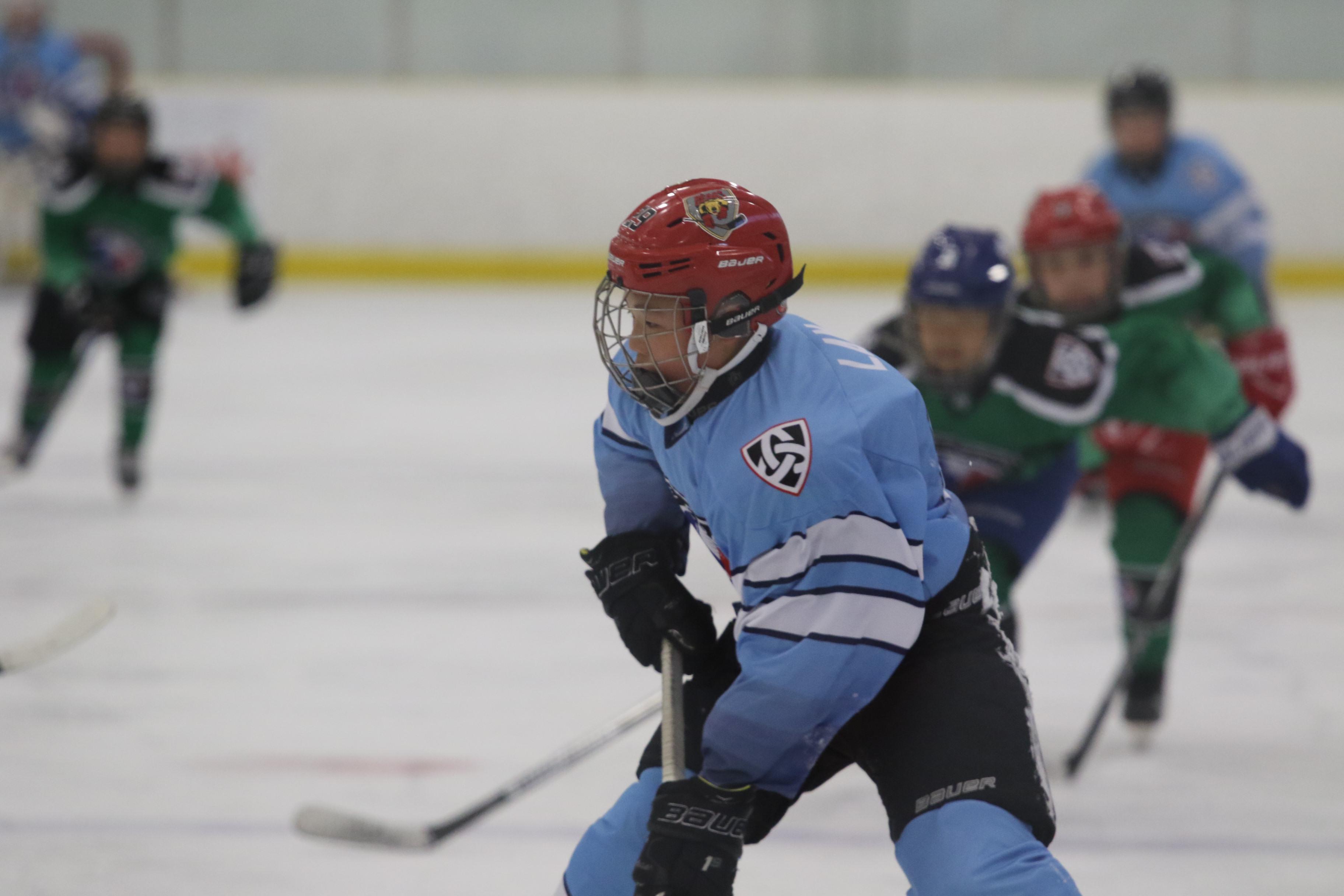 Pacific Elite Prospects Hands Out Gold