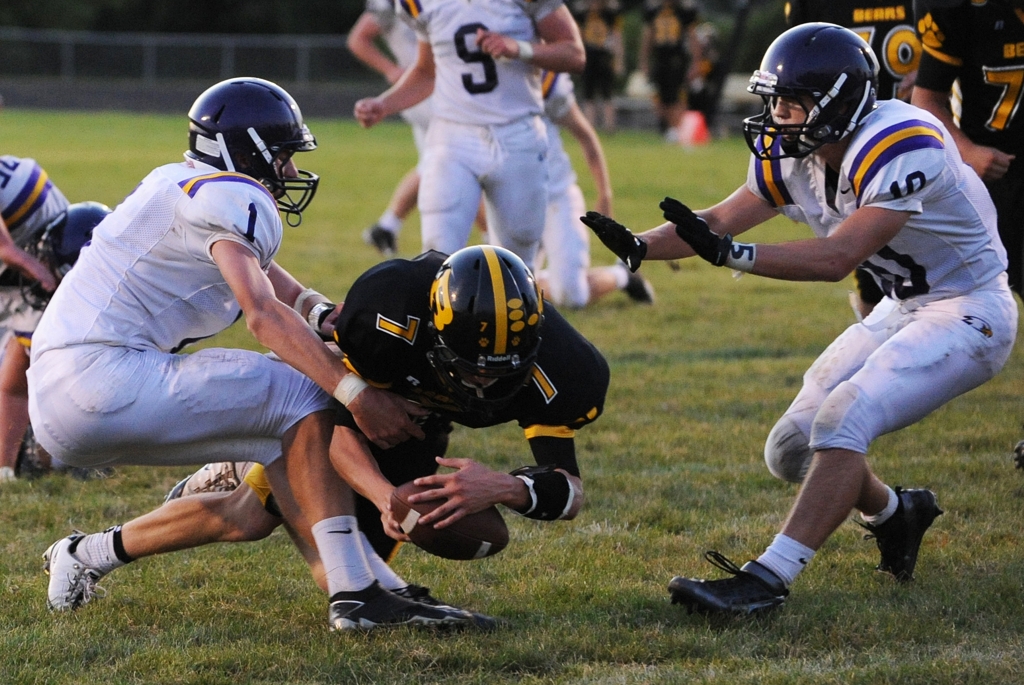 Rochester Lourdes at Byron: Sept. 9, 2011 | Photos | MN Football Hub ...