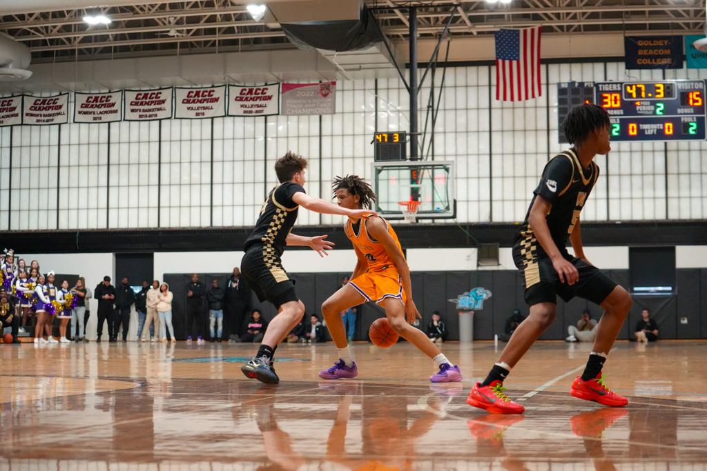 BOYS BASKETBALL: Roman Catholic Proves its Worth in Emphatic Win Over ...