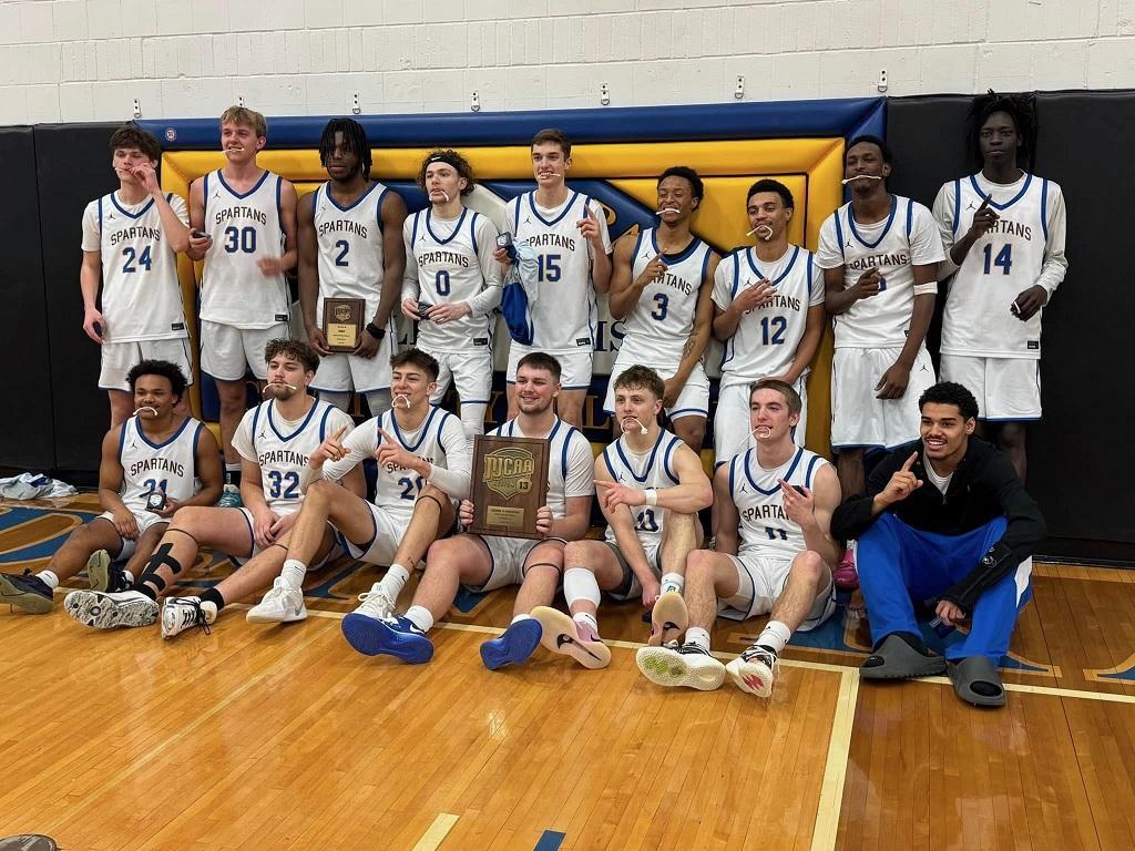 M State Men Win Region XIII Championship, Qualify for National Tournament