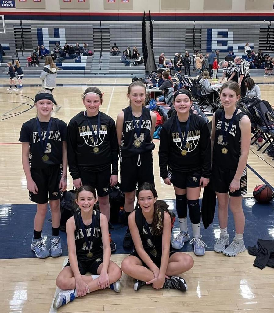 2021-22 Tournament Finalists | Photos | Home of the Franklin Sabers ...