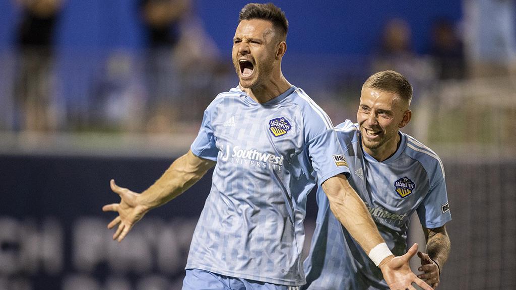 San Antonio announces return of forward Luis Solignac
