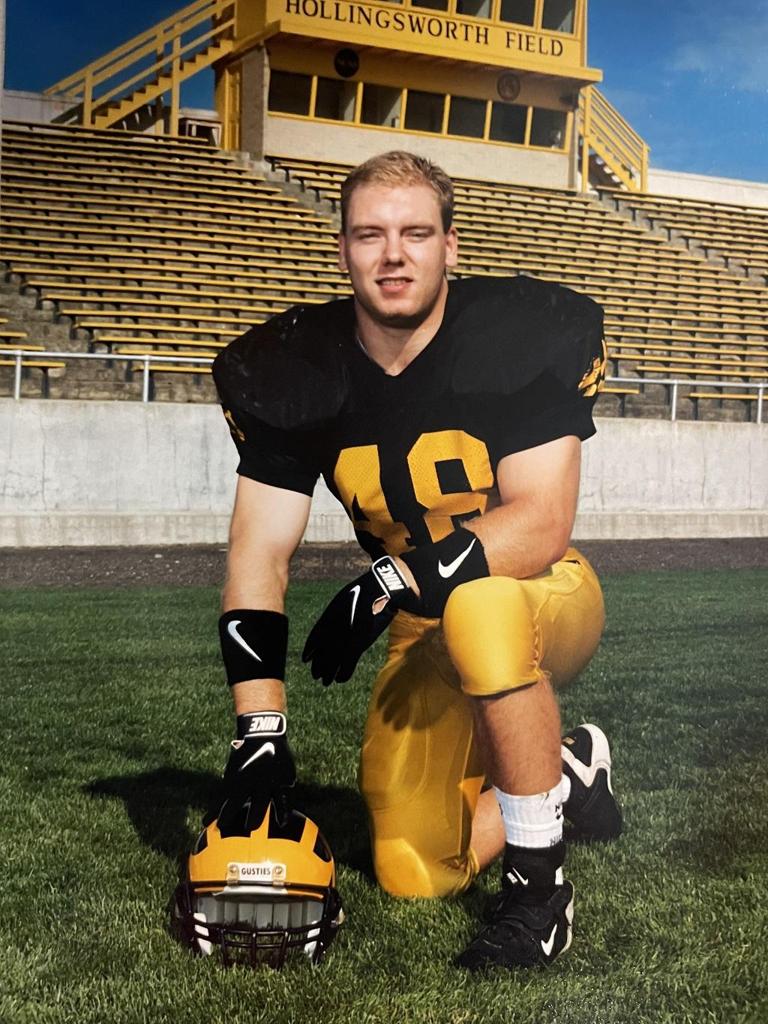 McGovern and Thielke to be Inducted into College Sports Halls of Fame