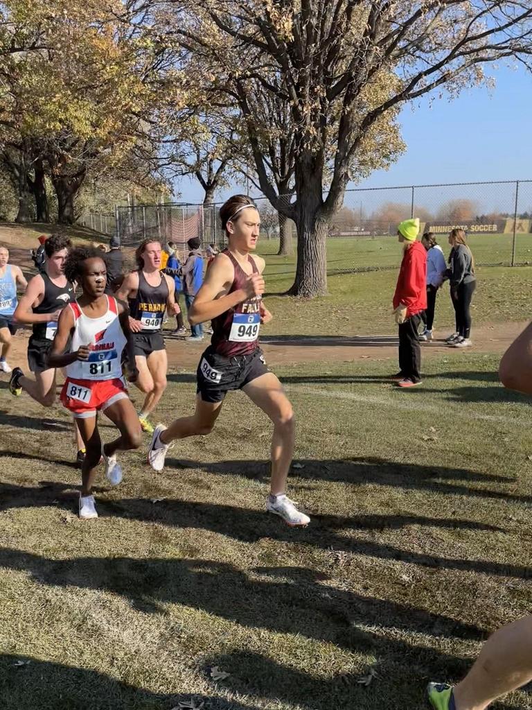 Yellowjackets 2nd, Otters 10th at AA State Boys Cross Country Meet