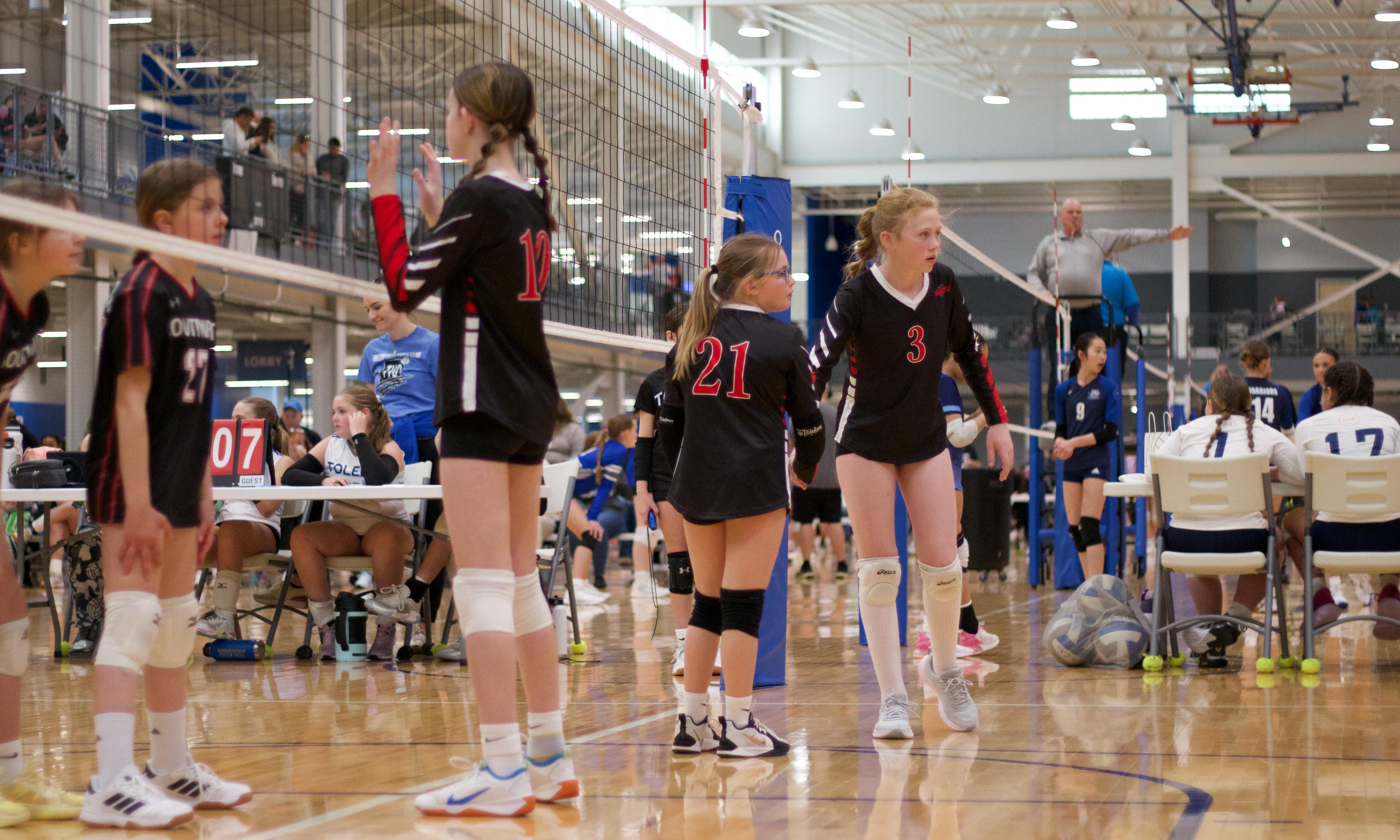 Maumee Bay Turf Volleyball Club
