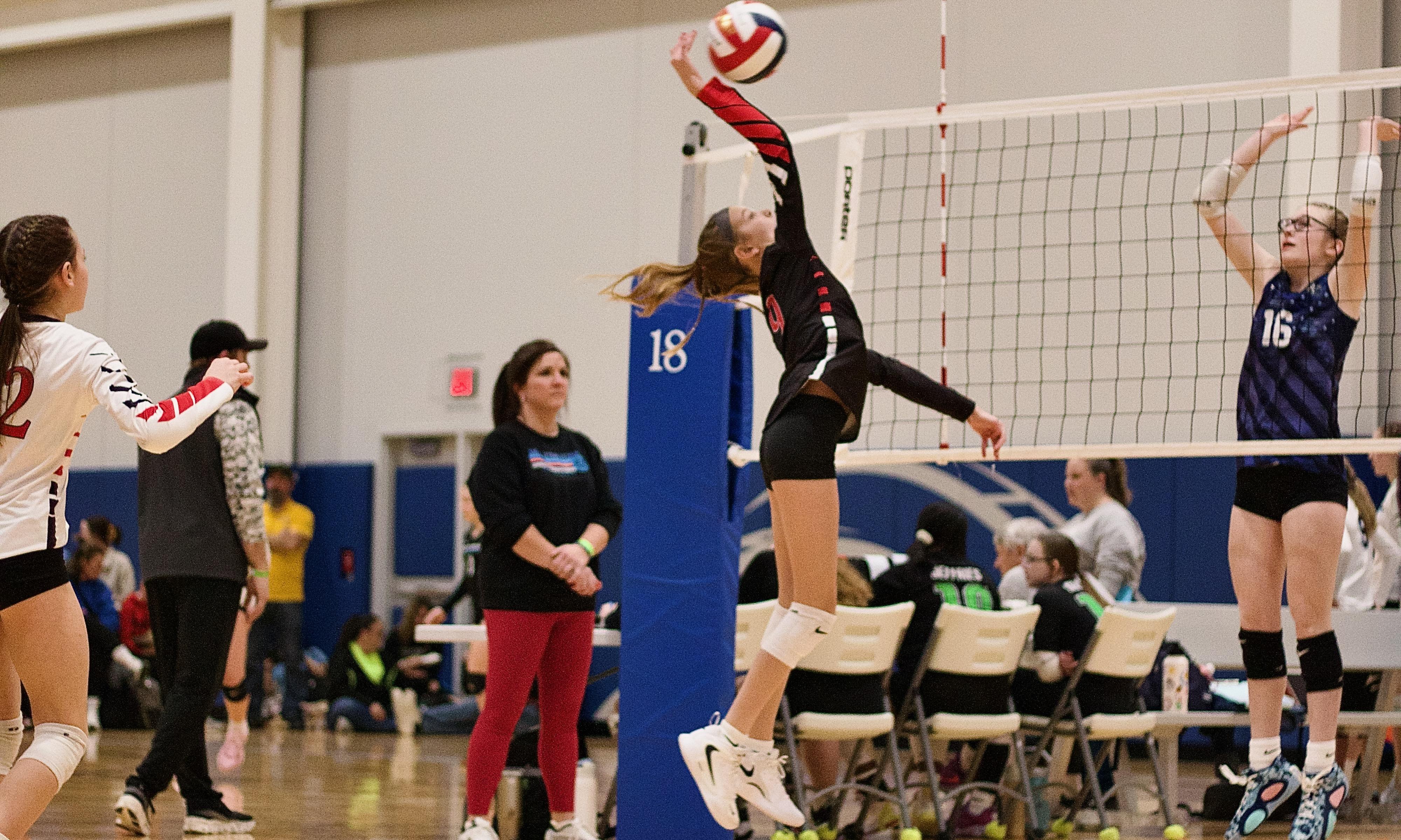 Maumee Bay Turf Volleyball Club