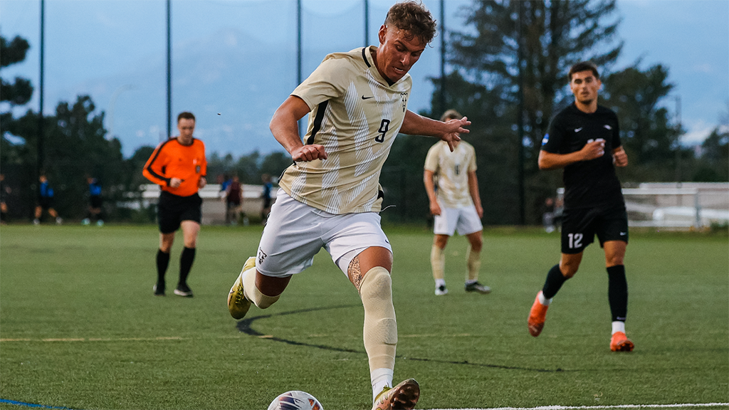 Switchbacks sign local college standout Alex Andersson