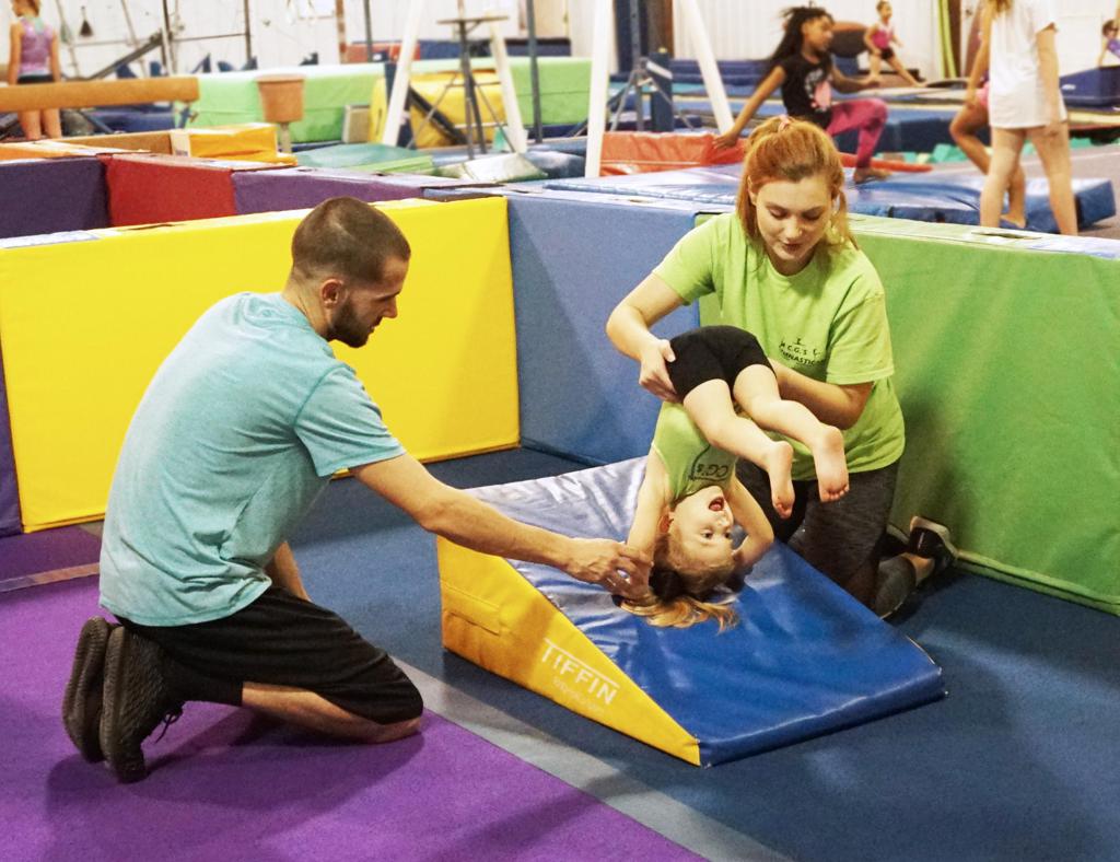 Gym Cats Program (Pre-School Ages Walking to 4 Years Old)