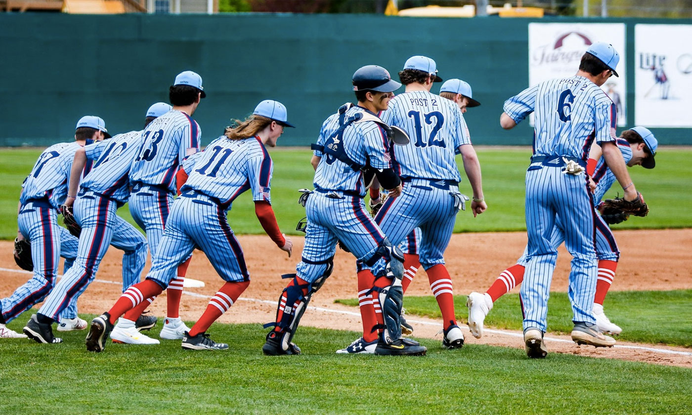 Sens defeat Mavs in baseball's return