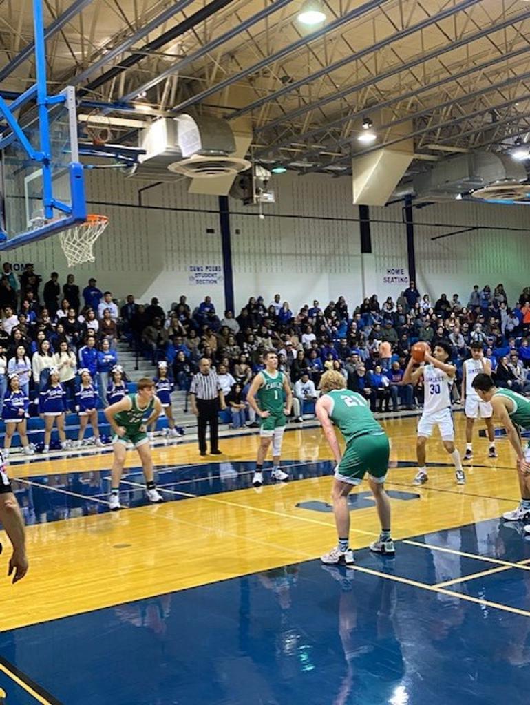 Bulldogs Separate in Big Victory