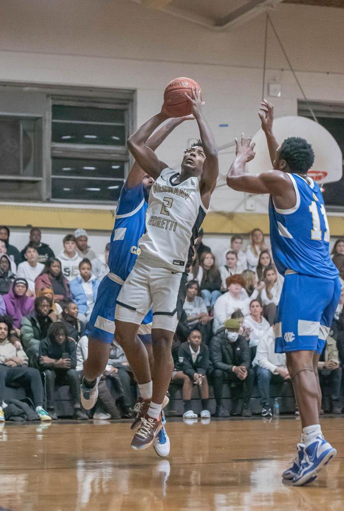 BOYS BASKETBALL: Wright Dazzles Down the Stretch to Take Down West Catholic