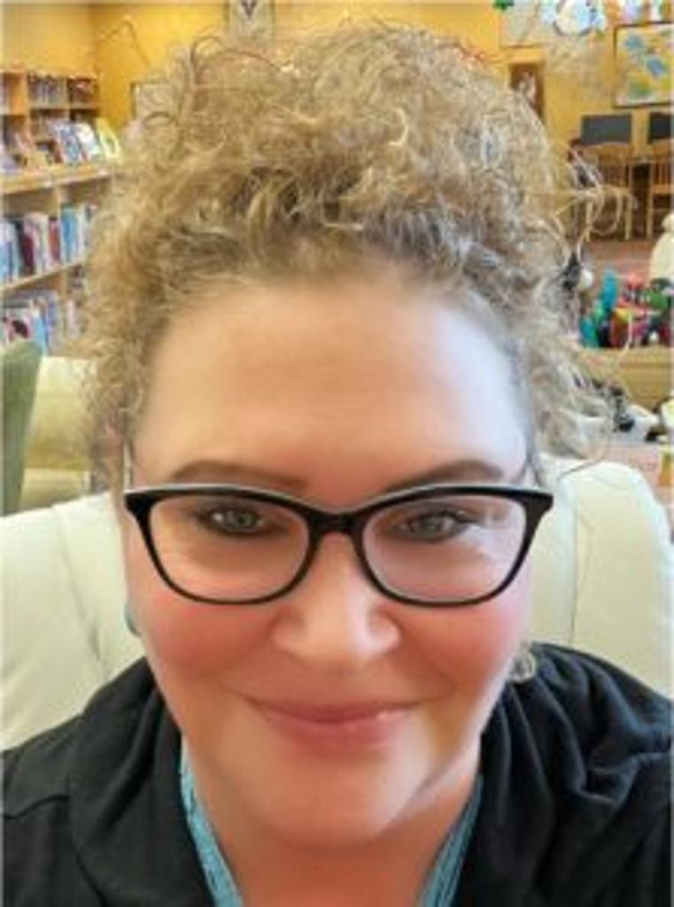 WMLL Staff Biography's