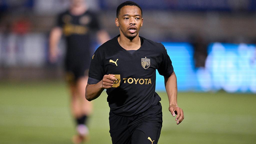 North Carolina inks experienced midfielder Jacori Hayes