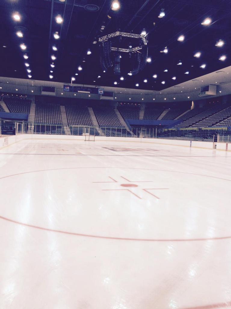 The TCC (Home Arena) | Photos | Arizona Wildcat Hockey