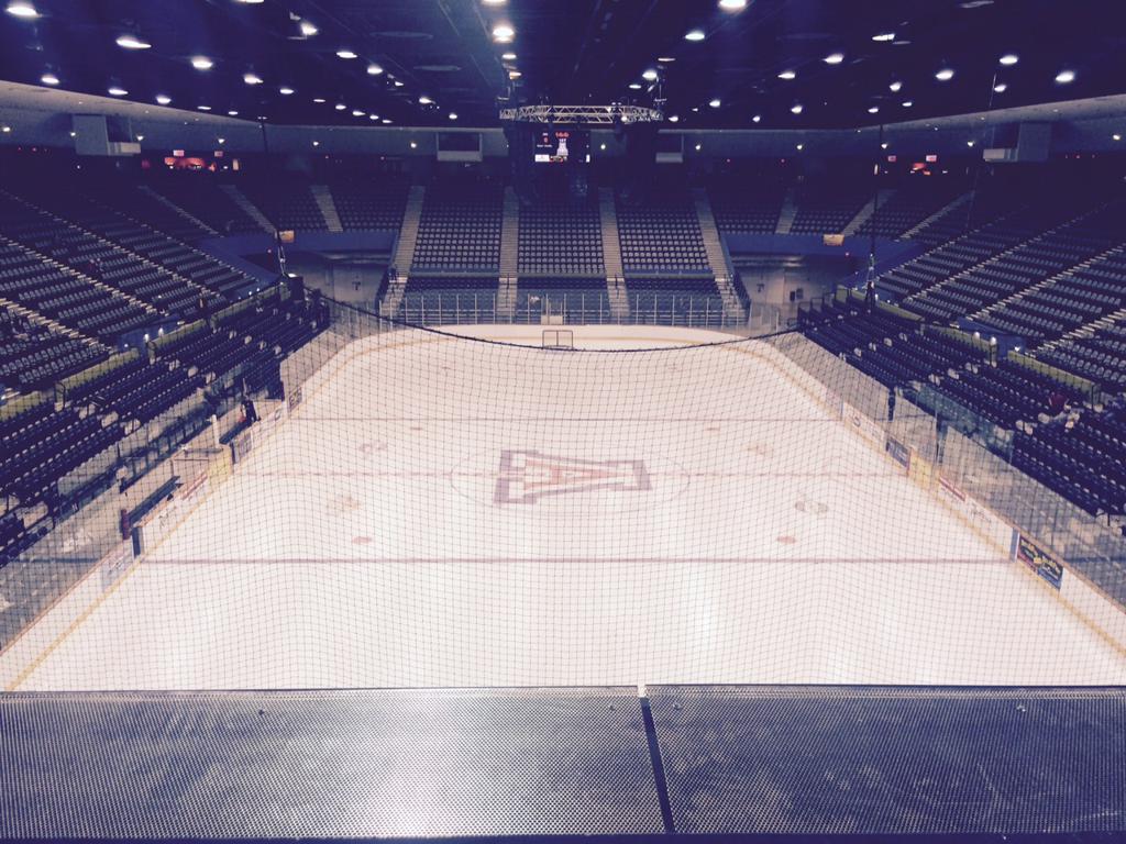 The TCC (Home Arena) | Photos | Arizona Wildcat Hockey