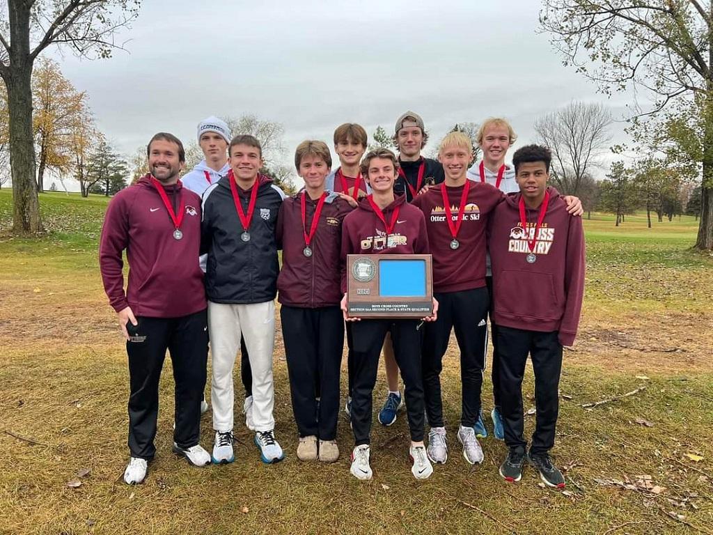 Perham and Fergus Falls Finish 1-2 to Qualify for State Boys CC Meet