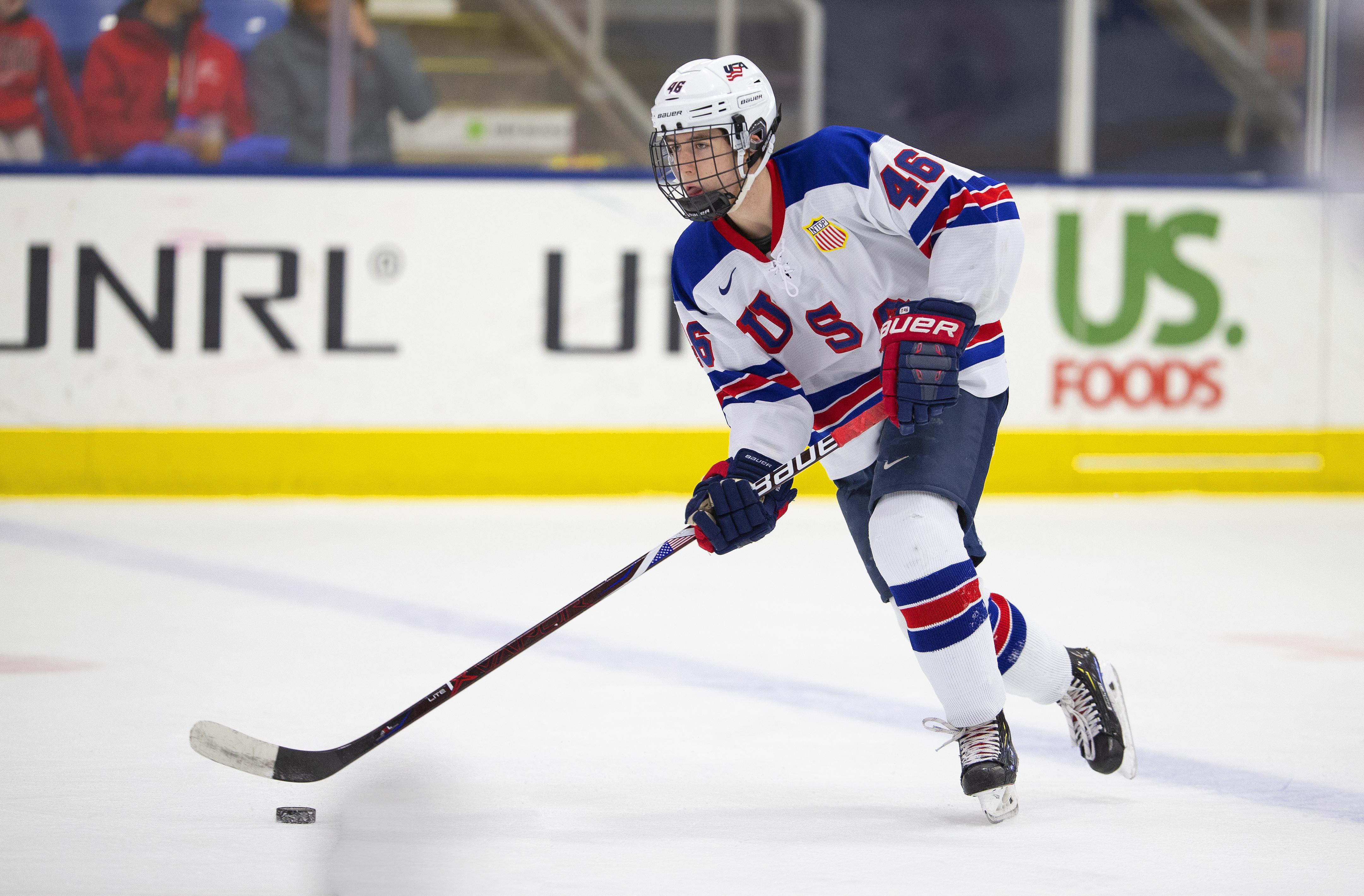 Powell Scores Game-Winner in OT as the U17s Bend the Steel 5-4
