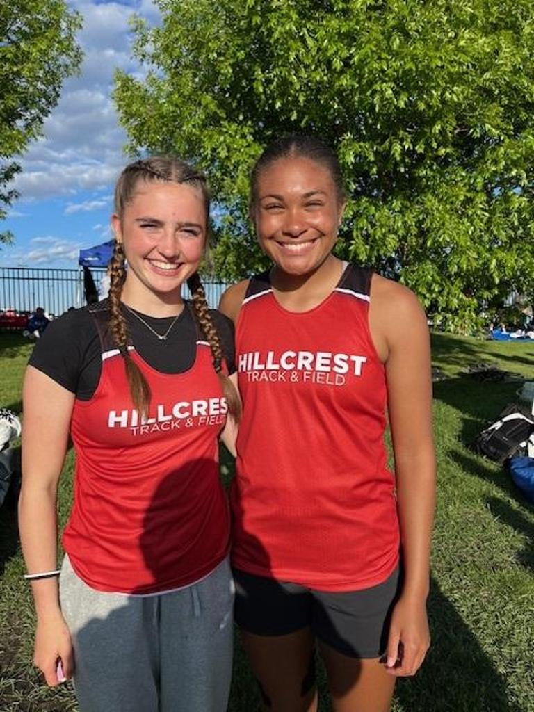 Comets Advance 12 Athletes in 9 Events to Section 6A Track and Field Meet