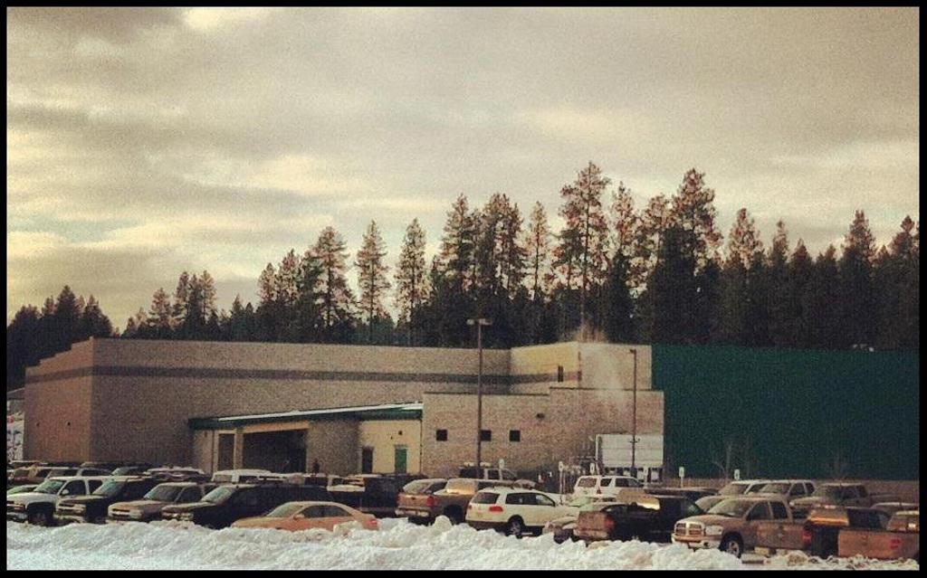 About Frontier Ice Arena