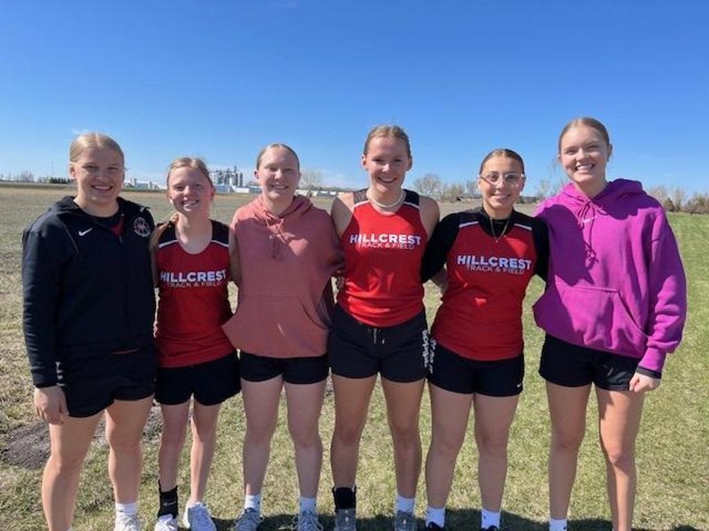 Comets Break Two School Records at Mike Anderson Invitational