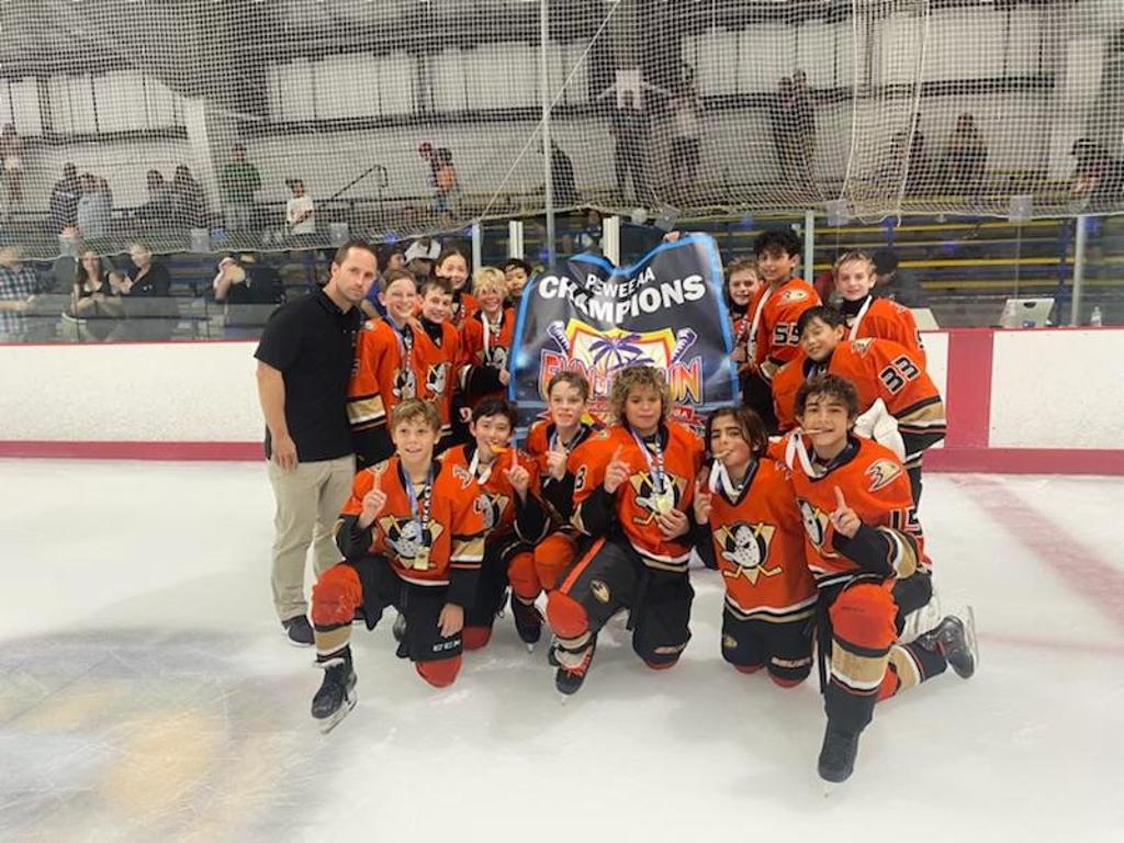 Six Jr. Ducks teams win Labor Day championships