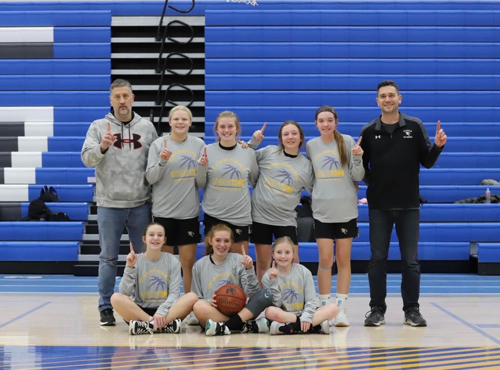 2021-22 Tournament Finalists | Photos | Home of the Franklin Sabers ...