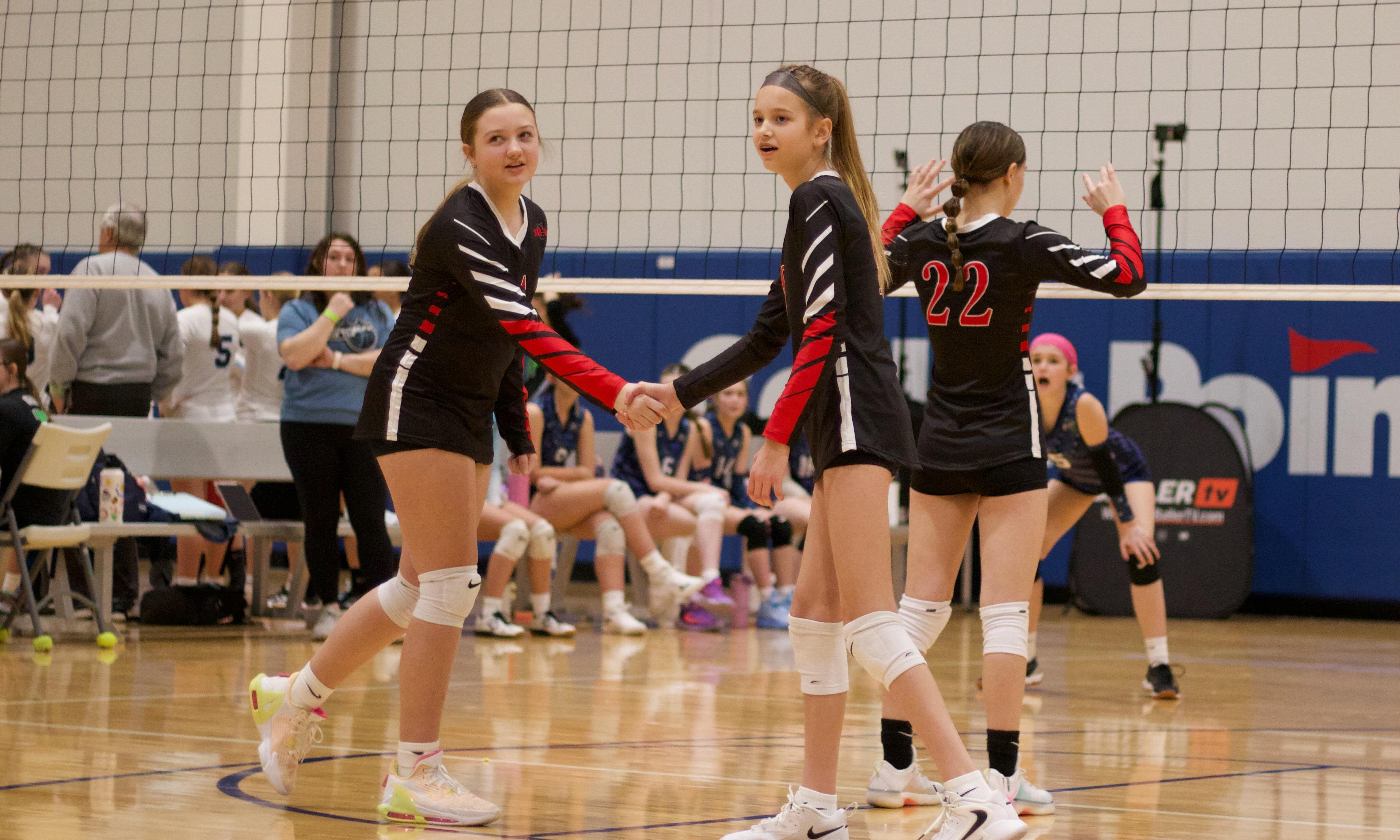 Maumee Bay Turf Volleyball Club