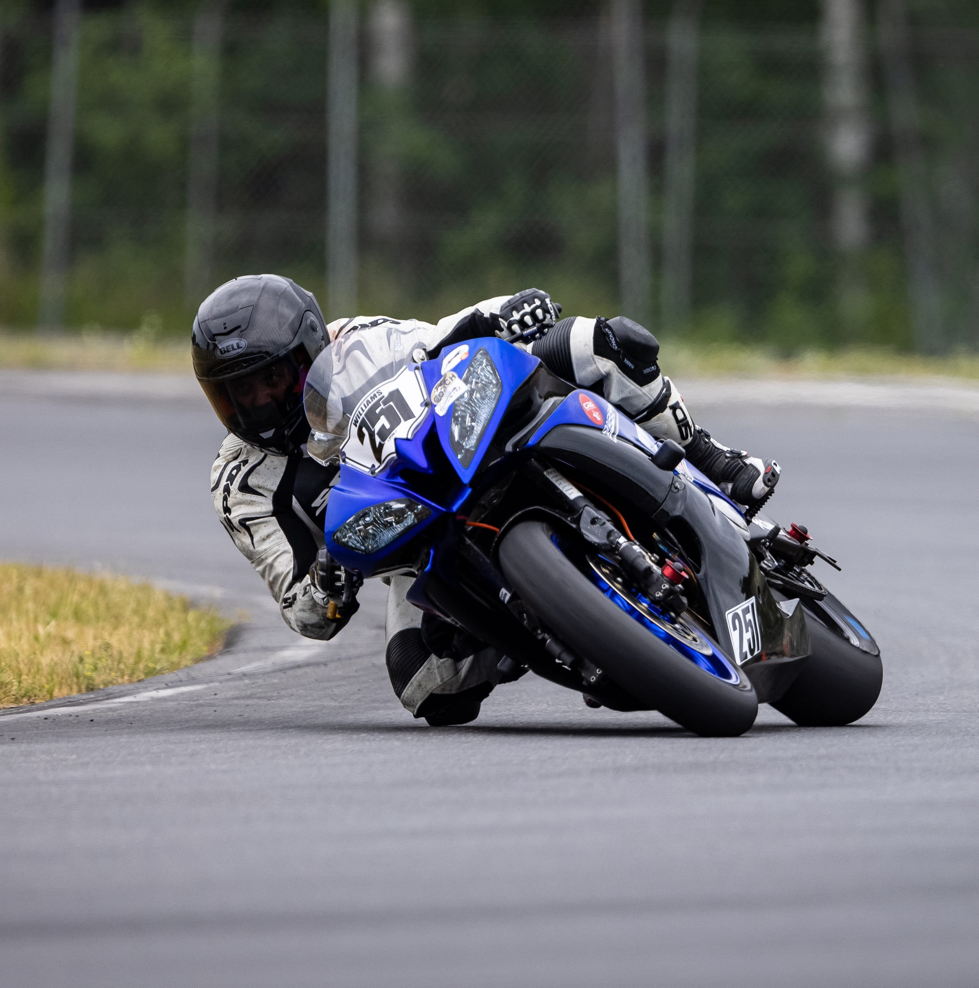 Coaches & Control Riders