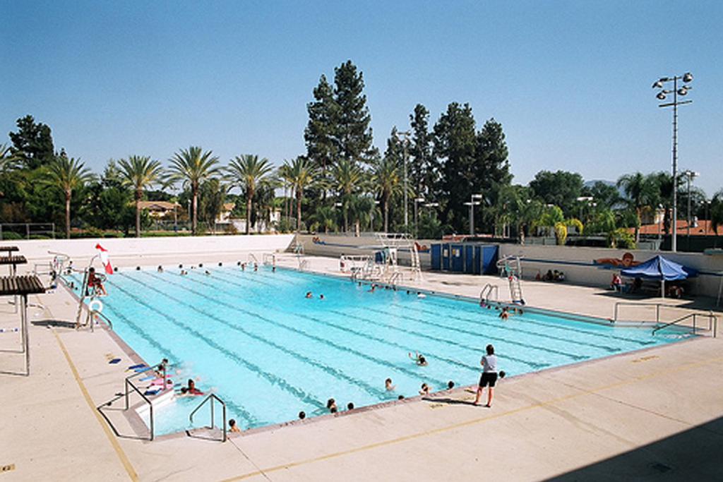 Swimming Lessons In Burbank 2020