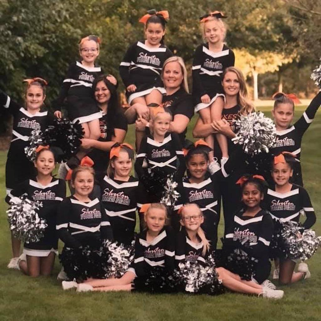 Cheer | Photos | Silverton Future Foxes Football and Cheer - TVYFL
