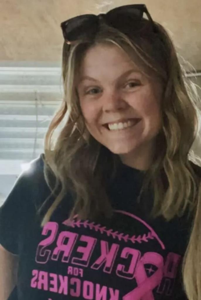 Adelaide Schultz's Instagram, Twitter & Facebook on IDCrawl