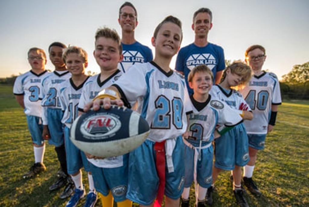 FNL Pictures & Videos