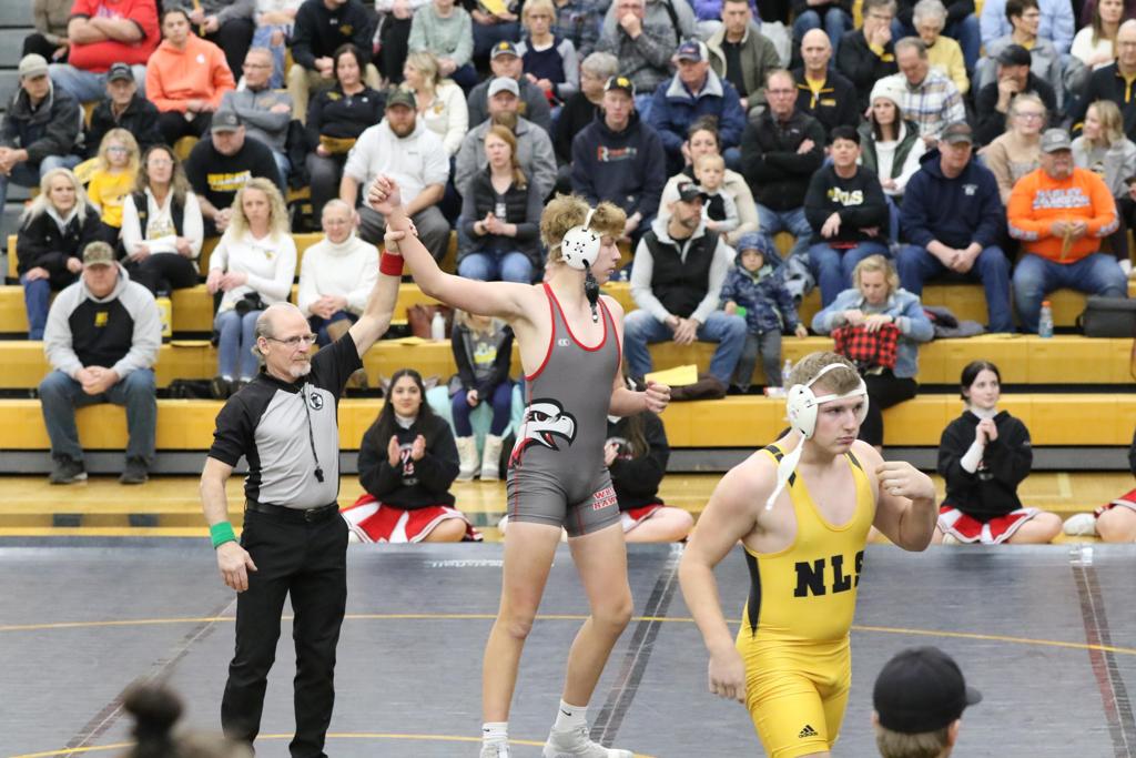 White Hawks Wrestlers Sweep Home Duals