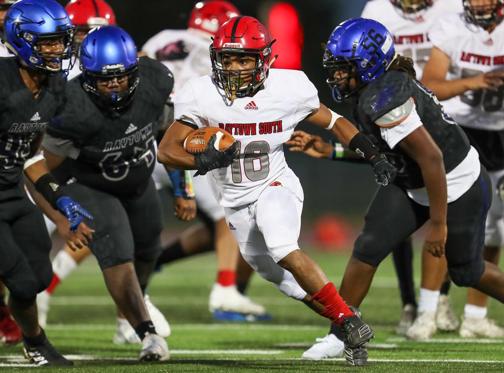 Jays Soar in Battle of Raytown