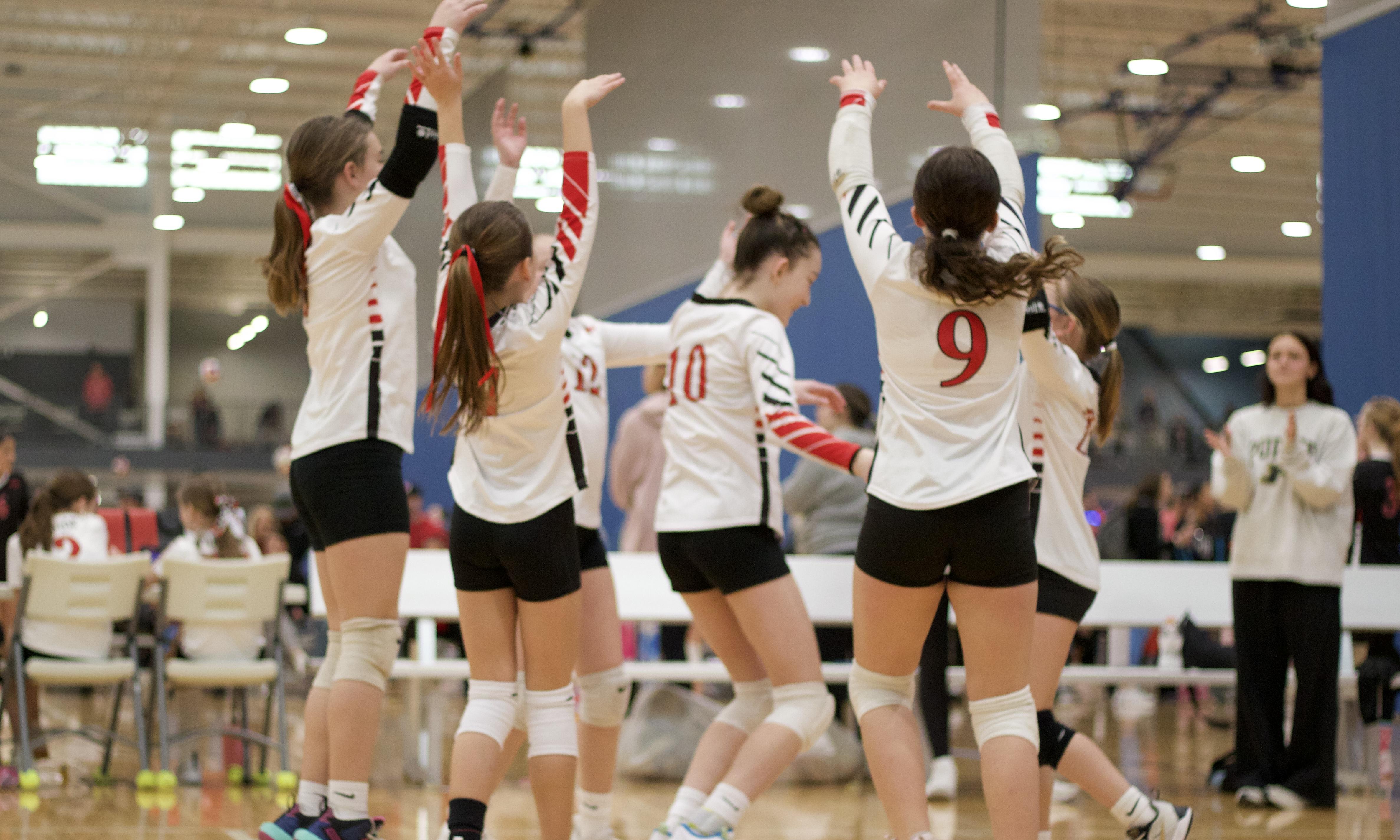 Maumee Bay Turf Volleyball Club