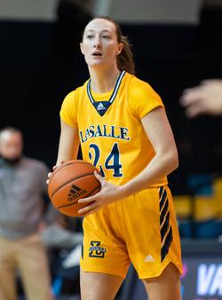 Jacobs sisters happy to be reunited at La Salle