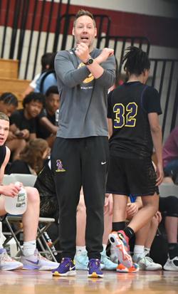 Former 'Nova standout Brian Lynch has St. Rose (N.J.) dreaming big