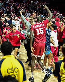 Temple knocks off No. 16 Villanova for first time since 2012