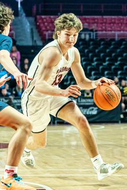 RAPTOR-IFFIC: Radnor smothers Unionville, captures first district title ...