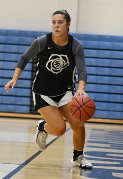 Wood wing Emily Knouse starts St. Joe's 2025 class