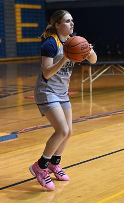 La Salle wants freshman Nicole Melious to be herself